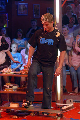 __COUNT__ 'MINISTRY OF MAYHEM' TV SHOW, BRITAIN - 16 APR 2005 Stock ...