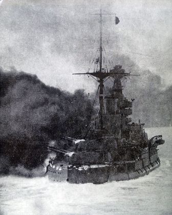 44 Cruiser firing Stock Pictures, Editorial Images and Stock Photos ...