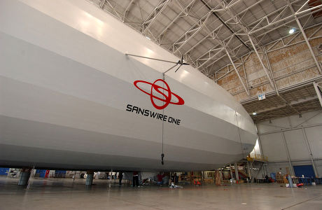 50 Blimp in flight Stock Pictures, Editorial Images and Stock Photos ...