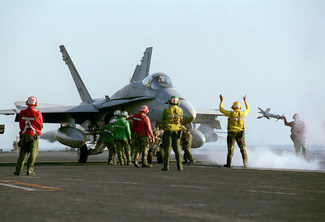 71 Catapult launch Stock Pictures, Editorial Images and Stock Photos ...