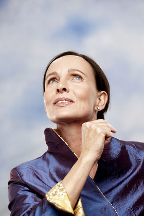 Model Released Facesbeautyshot Middleaged Woman Editorial Stock Photo ...