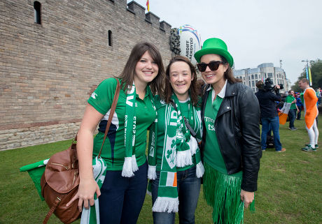 Roisin Farren Dundalk Kathy Mcdermott Sinead Editorial Stock Photo ...
