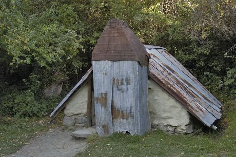 22 Chinese diggers Stock Pictures, Editorial Images and Stock Photos ...