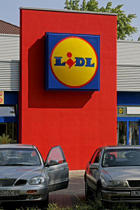 24 Lidl emblem Stock Pictures, Editorial Images and Stock Photos ...