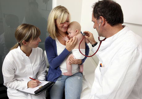 36 Paediatricians Stock Pictures, Editorial Images and Stock Photos ...