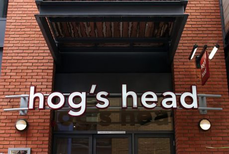 Hogs Head Farringdon London Britain Editorial Stock Photo - Stock Image ...