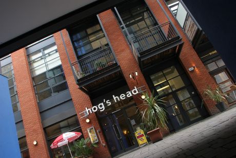 Hogs Head Farringdon London Britain Editorial Stock Photo - Stock Image ...