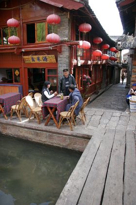 Riverside Cafe Lijiang Old Town China Editorial Stock Photo - Stock ...