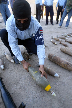 Iraqi Police Officer Shows Off Rocket Editorial Stock Photo - Stock ...