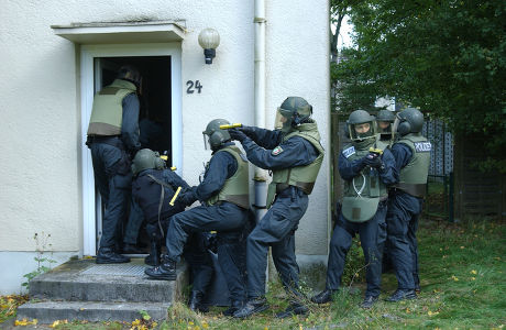 Deu Germany Police Swat Team Arresting Editorial Stock Photo - Stock ...