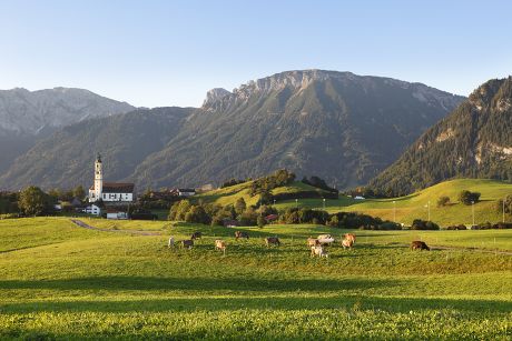 Pfronten Breitenberg Mountain Back Tannheimer Berge Editorial Stock ...