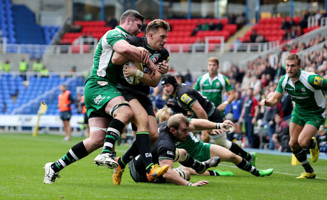 George Catchpole Leicester Tackled By Rob Editorial Stock Photo - Stock ...