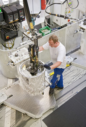 Operator Working Production Gearboxes Automotive Industry Editorial ...