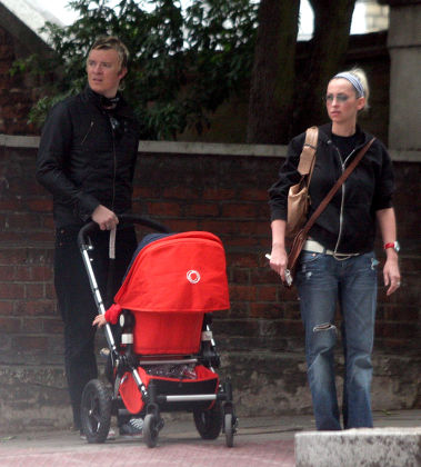 __COUNT__ imágenes de NATALIE APPLETON AND LIAM HOWLETT IN HAMPSTEAD ...