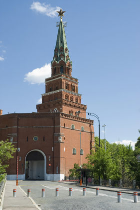 64 Kremlin gates Stock Pictures, Editorial Images and Stock Photos ...