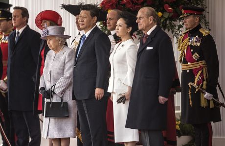 Queen Elizabeth Ii Stands Chinese President Editorial Stock Photo ...