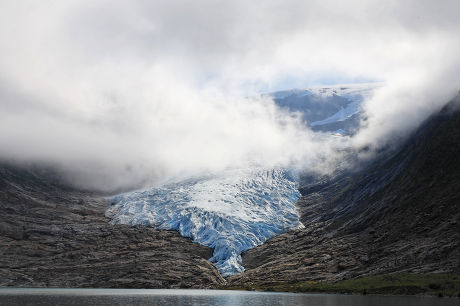 Engabreen Svartisen Glacier Svartisenvatn Meloy Nordland Editorial ...