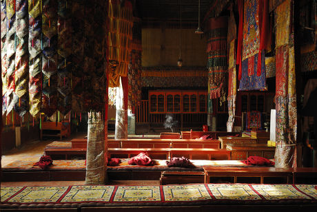 Monks Cowls Traduk Monastery Tsetang Tibet Editorial Stock Photo ...