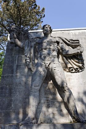 Torchbearer Monumental Stone Sculpture Nazi Era Editorial Stock Photo ...