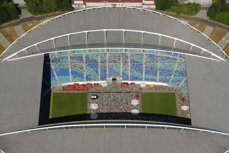 55 Stadium grand stand view Stock Pictures, Editorial Images and Stock ...