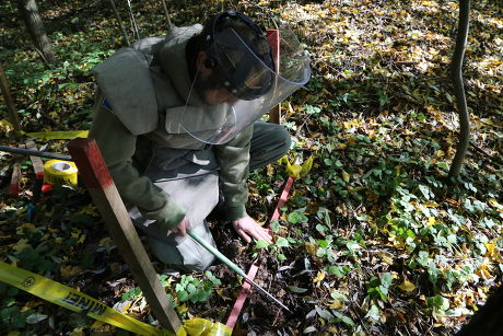 61 Demining works Stock Pictures, Editorial Images and Stock Photos ...