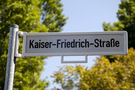 5 Friedrich street sign Stock Pictures, Editorial Images and Stock ...