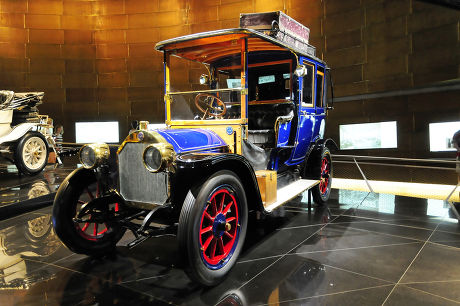 Landaulet Mercedes 20 35 Hp Mercedes Editorial Stock Photo - Stock ...
