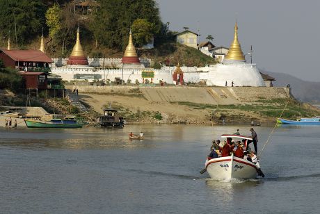 Riverboat On Irrawaddy Irawadi River Myanmar Editorial Stock Photo ...