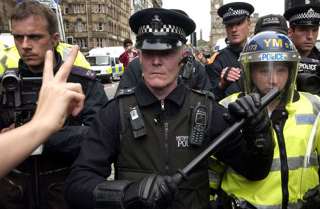 DEMONSTRATION AT THE G8 SUMMIT, EDINBURGH, SCOTLAND, BRITAIN - 04 JUL ...