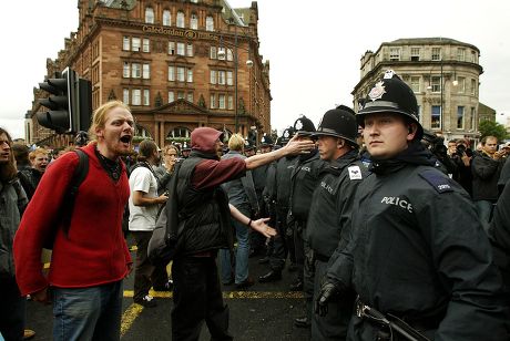 __COUNT__ imágenes de DEMONSTRATION AT THE G8 SUMMIT, PRINCES STREET ...