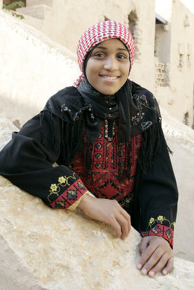 Jordanian Girl Traditional Costume Sos Orphanage Editorial Stock Photo ...