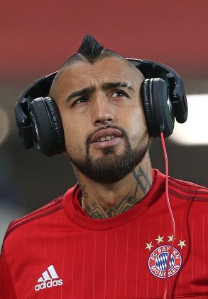 Arturo Vidal Bayern Muenchen Editorial Stock Photo - Stock Image ...