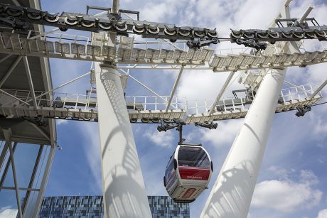 250 Wire cable car Stock Pictures, Editorial Images and Stock Photos ...