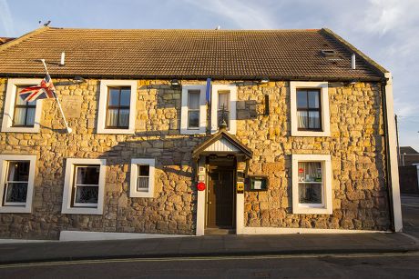500 Seahouses Stock Pictures, Editorial Images and Stock Photos ...