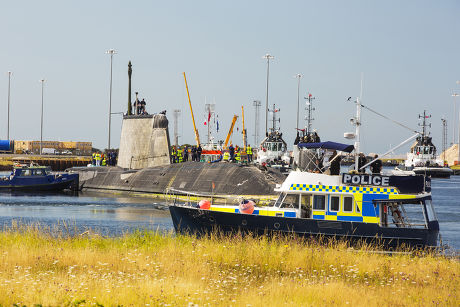 80 Submarine manufacturing Stock Pictures, Editorial Images and Stock ...