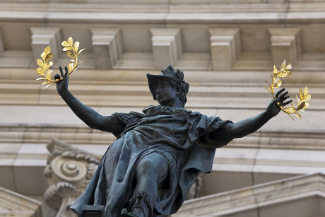 Statue Rear Entrance Reichstag Building Berlin Editorial Stock Photo ...