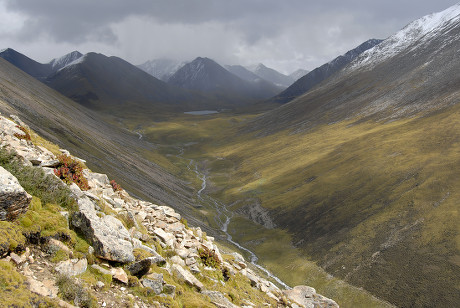 Geomorphology Vast Mountains Trough Valley Tsotupchu Editorial Stock ...