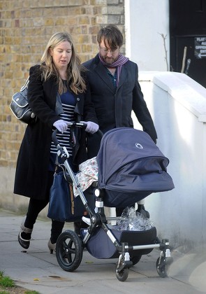 Victoria Coren David Mitchell Baby Daughter Editorial Stock Photo ...