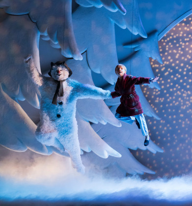 __COUNT__ 'The Snowman' play performed by The Birmingham Repertory ...