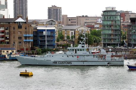 20 Hms valiant Stock Pictures, Editorial Images and Stock Photos ...