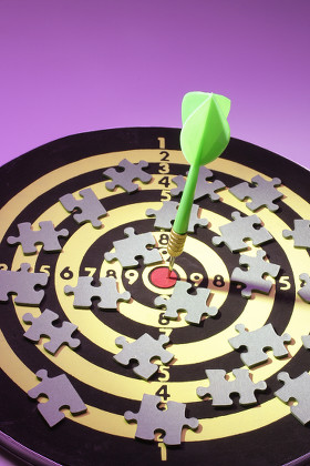 73 Target boards Stock Pictures, Editorial Images and Stock Photos ...