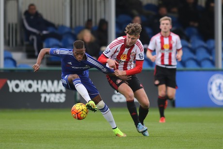 Charly Musonda Chelsea Shields Ball Sunderlands Editorial Stock Photo ...