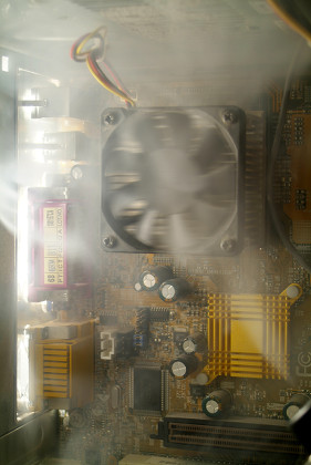 71 Broken computers Stock Pictures, Editorial Images and Stock Photos ...