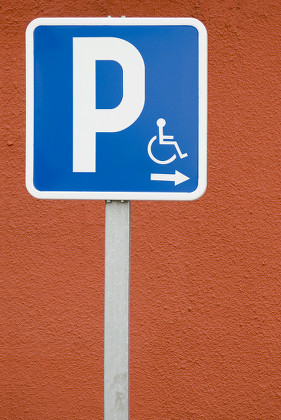 Handicapped Parking Traffic Sign Editorial Stock Photo - Stock Image ...