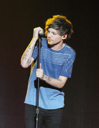 Louis Tomlinson One Direction Editorial Stock Photo - Stock Image ...