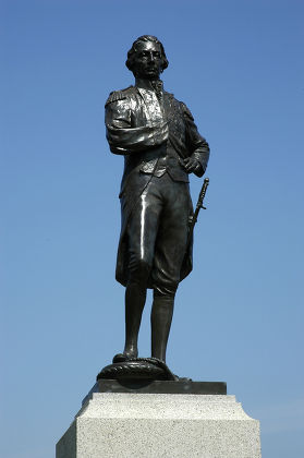 Statue Admiral Lord Nelson Uniform He Editorial Stock Photo - Stock ...
