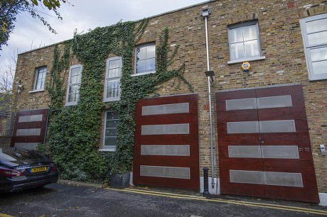 General View Rupert Listers 3m Home Editorial Stock Photo - Stock Image ...