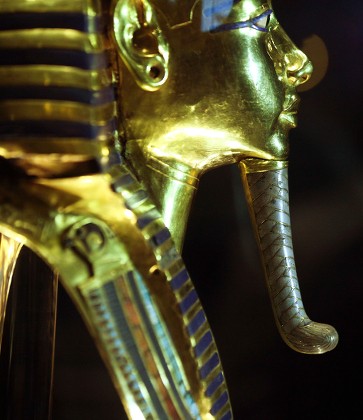 Tutankhamun gold mask back on display after beard restoration at the ...
