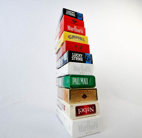 250 Packets of cigarettes Stock Pictures, Editorial Images and Stock ...