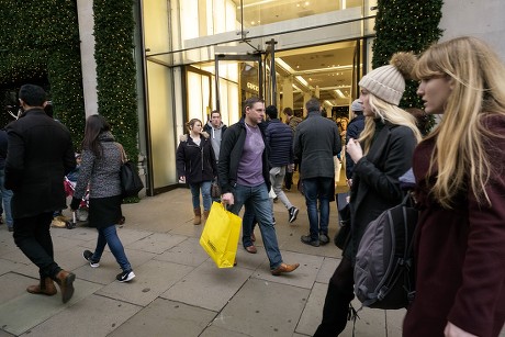 __COUNT__ 'Panic Saturday' Last minute Christmas Shopping, London ...